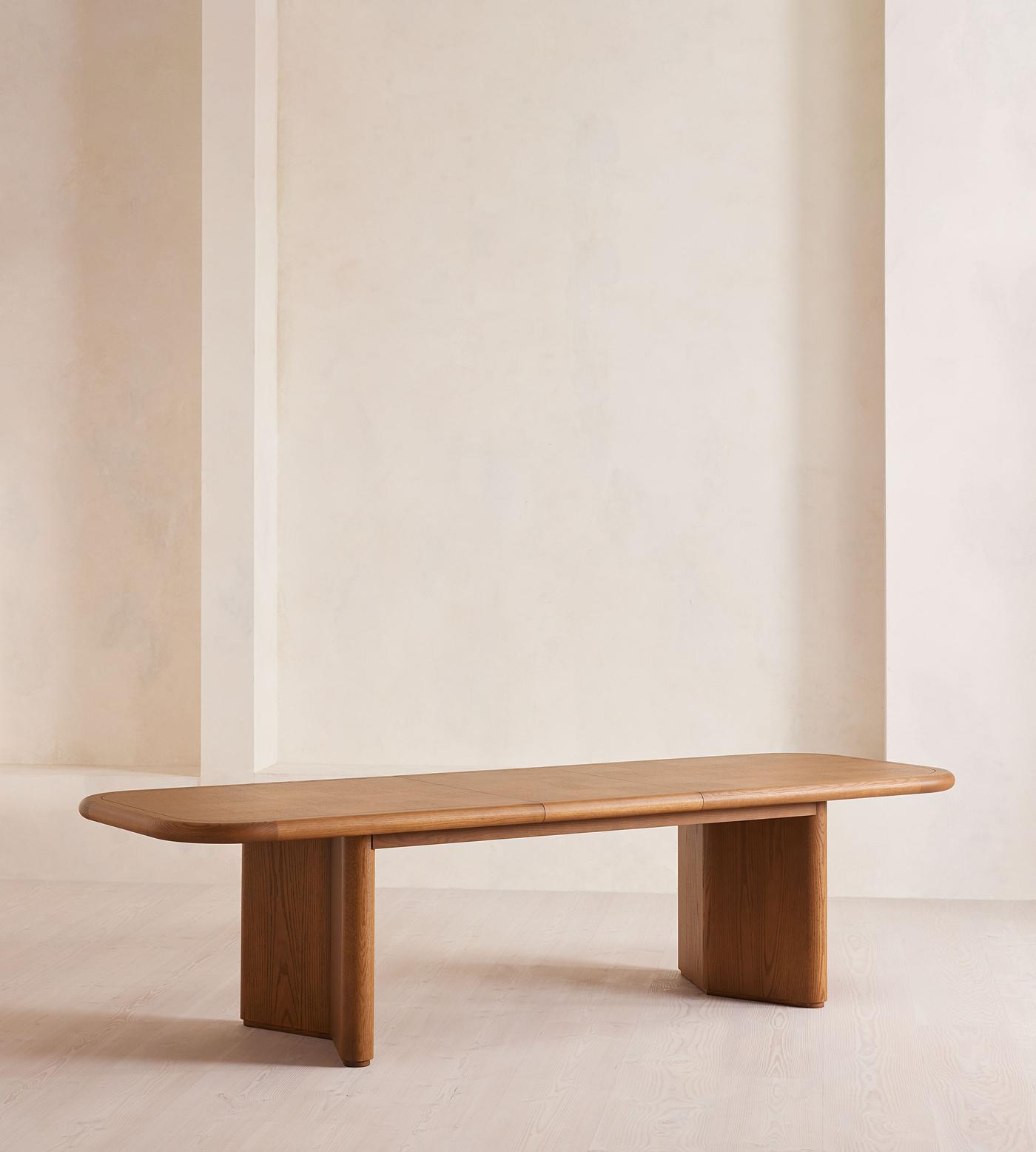 Darwin Extendable Dining Table