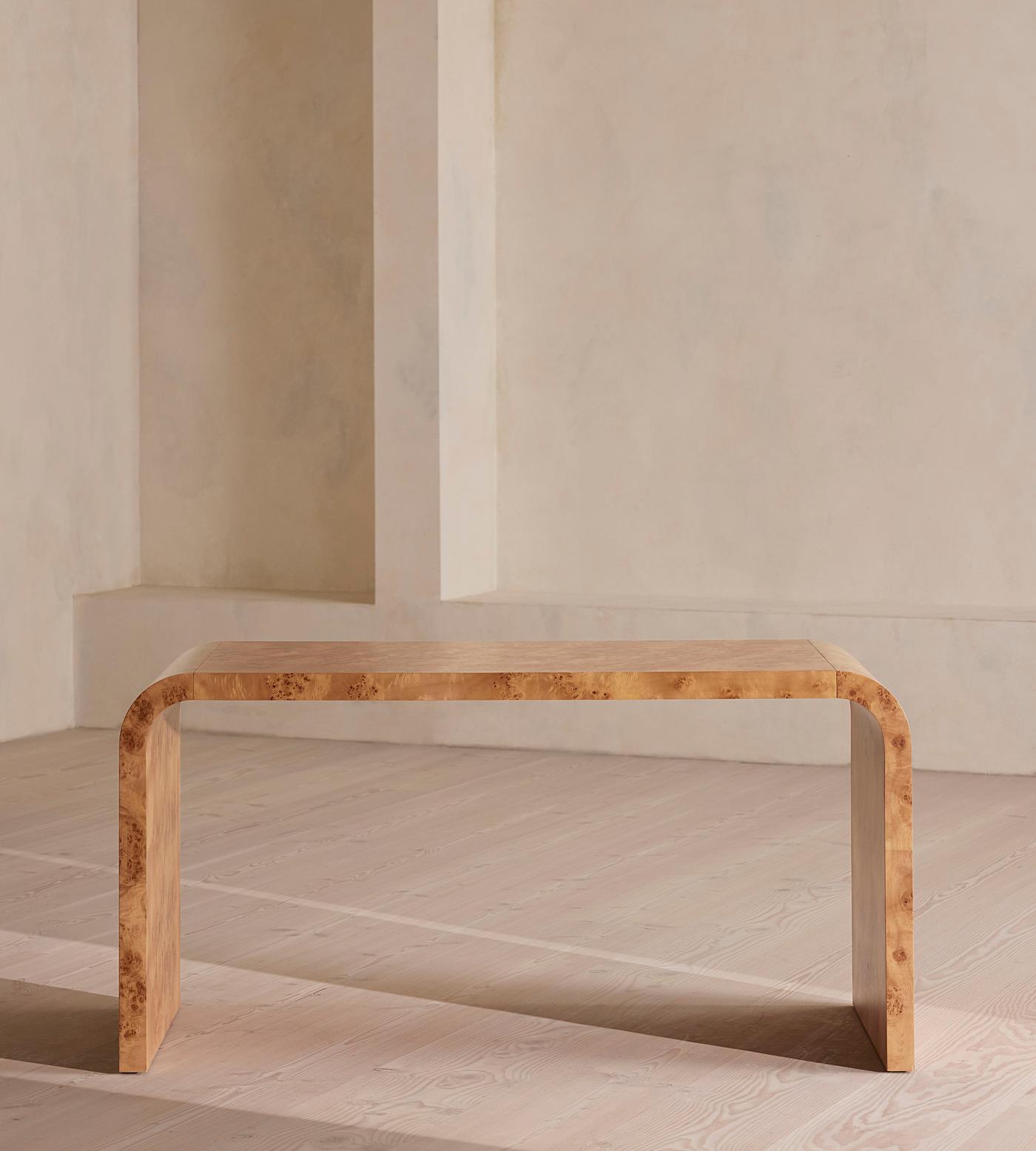 Wallace Desk, Mappa Burl