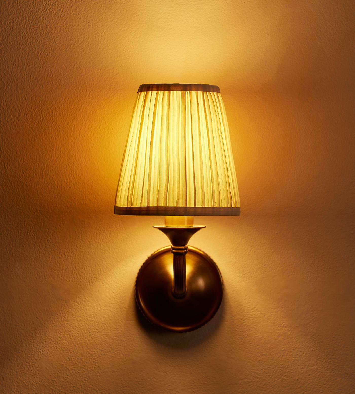 Alexander Wall Light, US