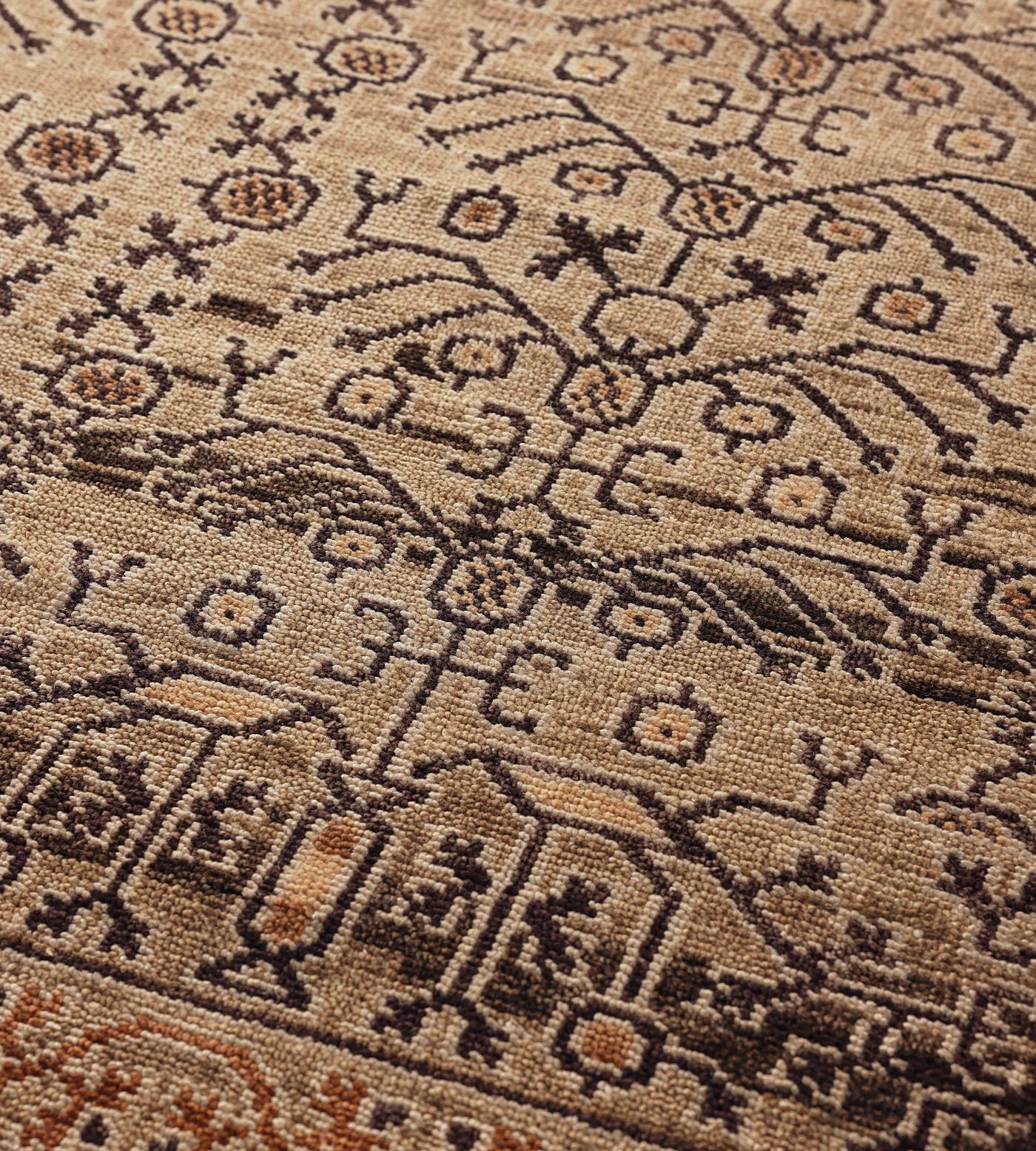 Jimmy Rug, 365 x 460cm