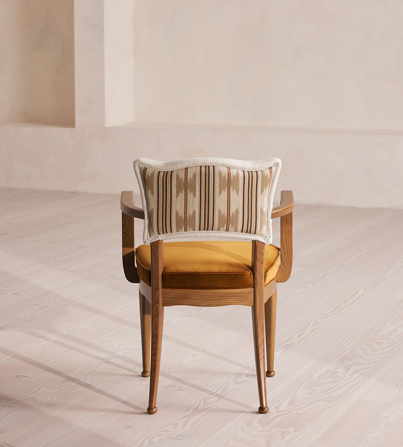 Charleston Dining Chair With Arms, Velvet, Mustard
