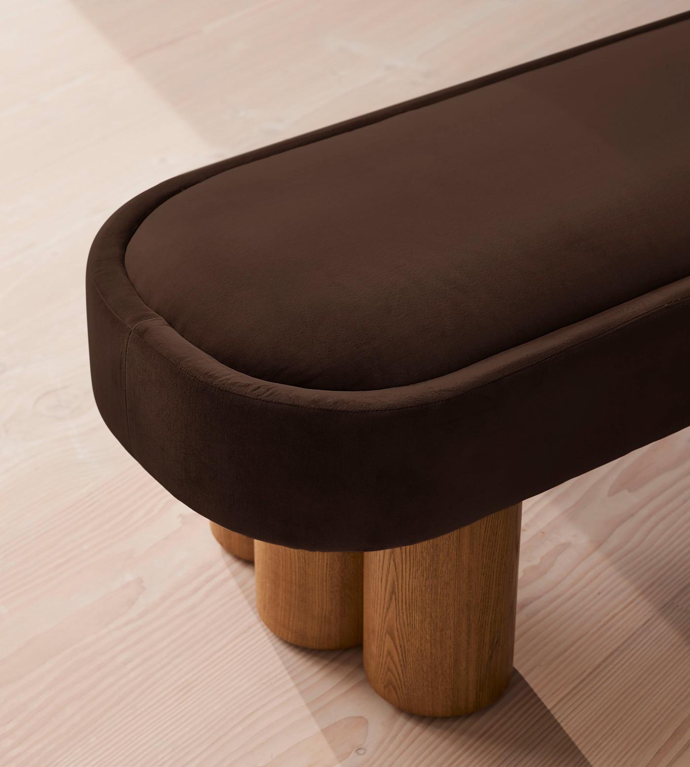 Nieve Bench, Velvet, Chocolate