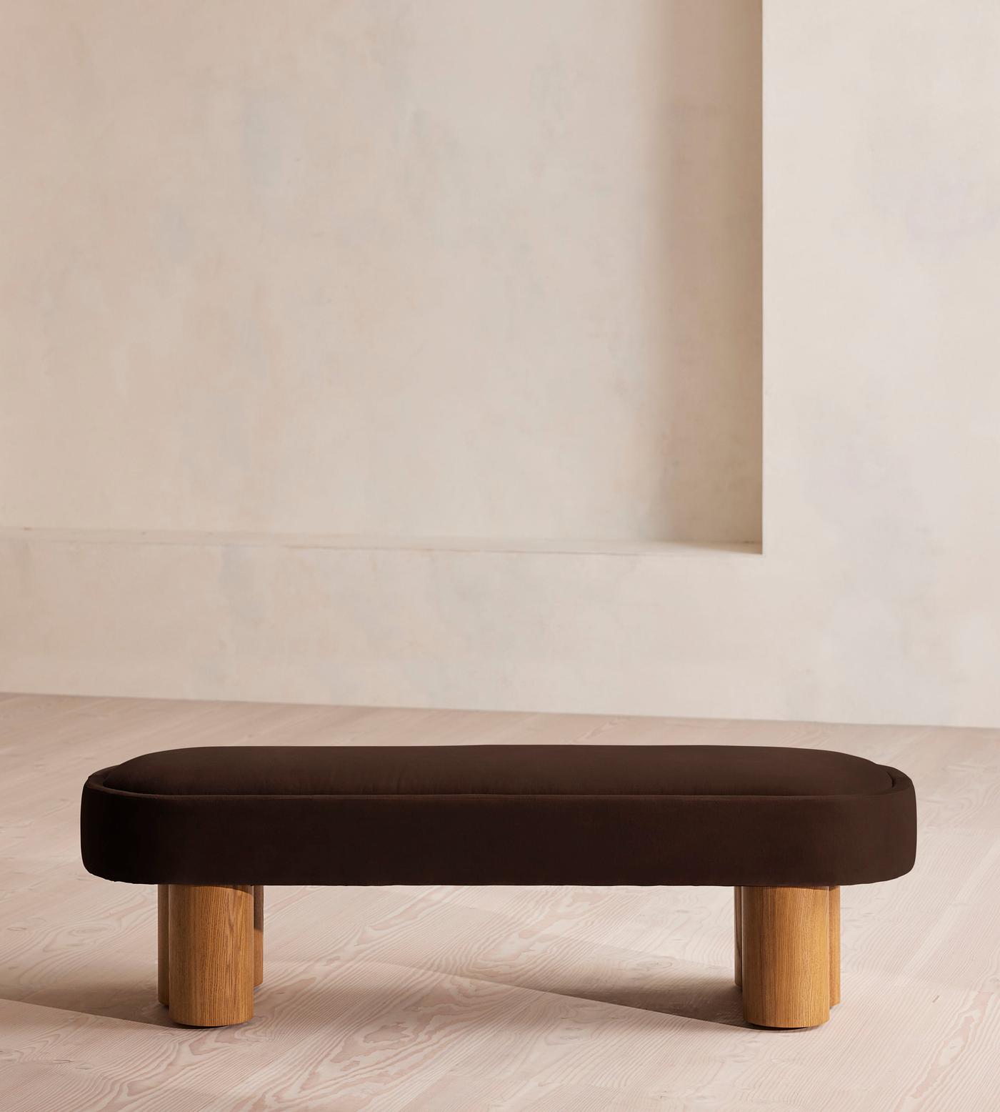 Nieve Bench, Velvet, Chocolate, US