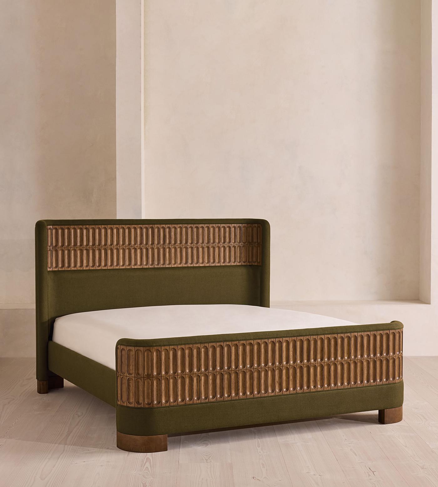 Devon Bed, King, Linen, Olive