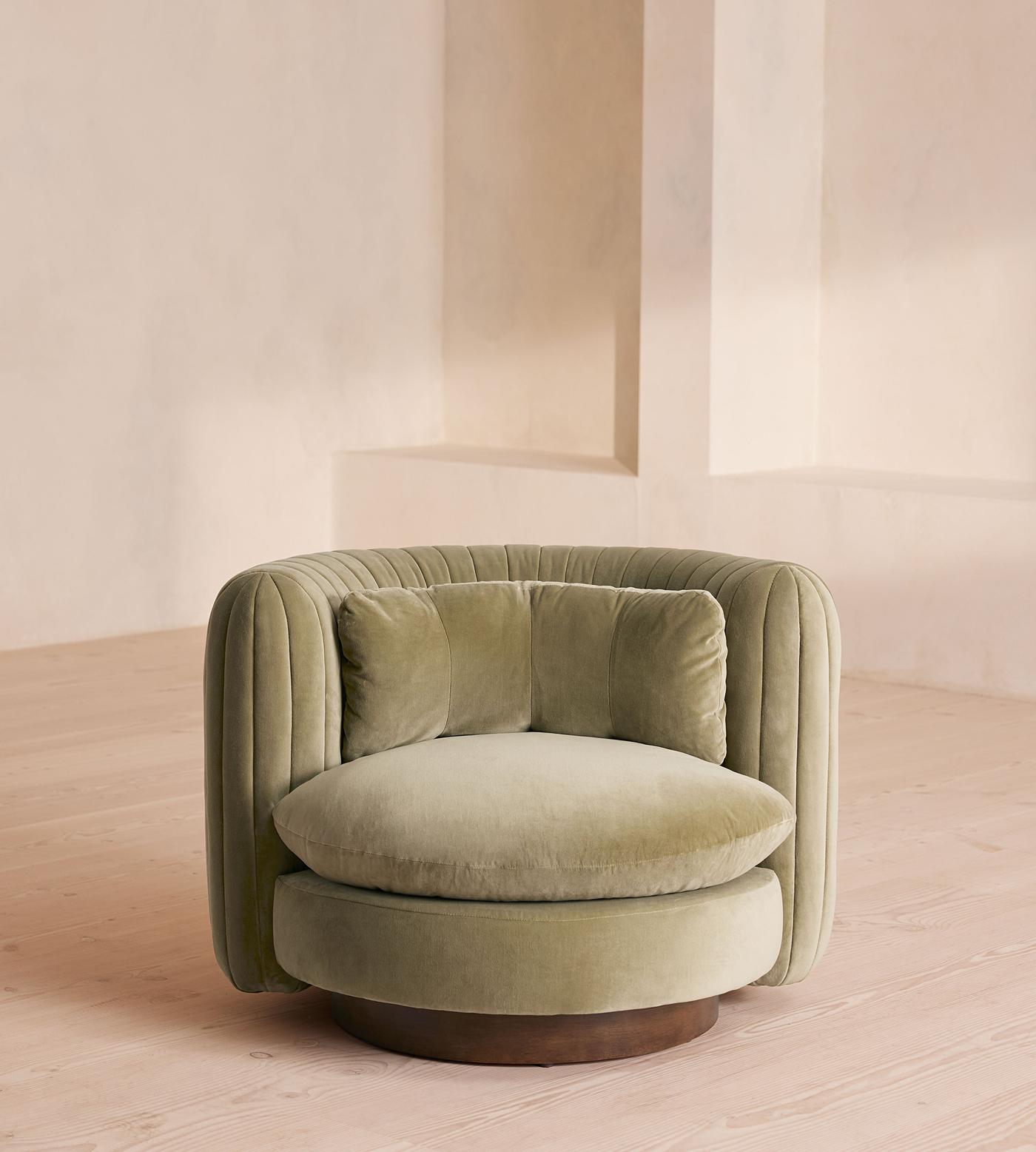 Vivienne Armchair, Velvet, Lichen