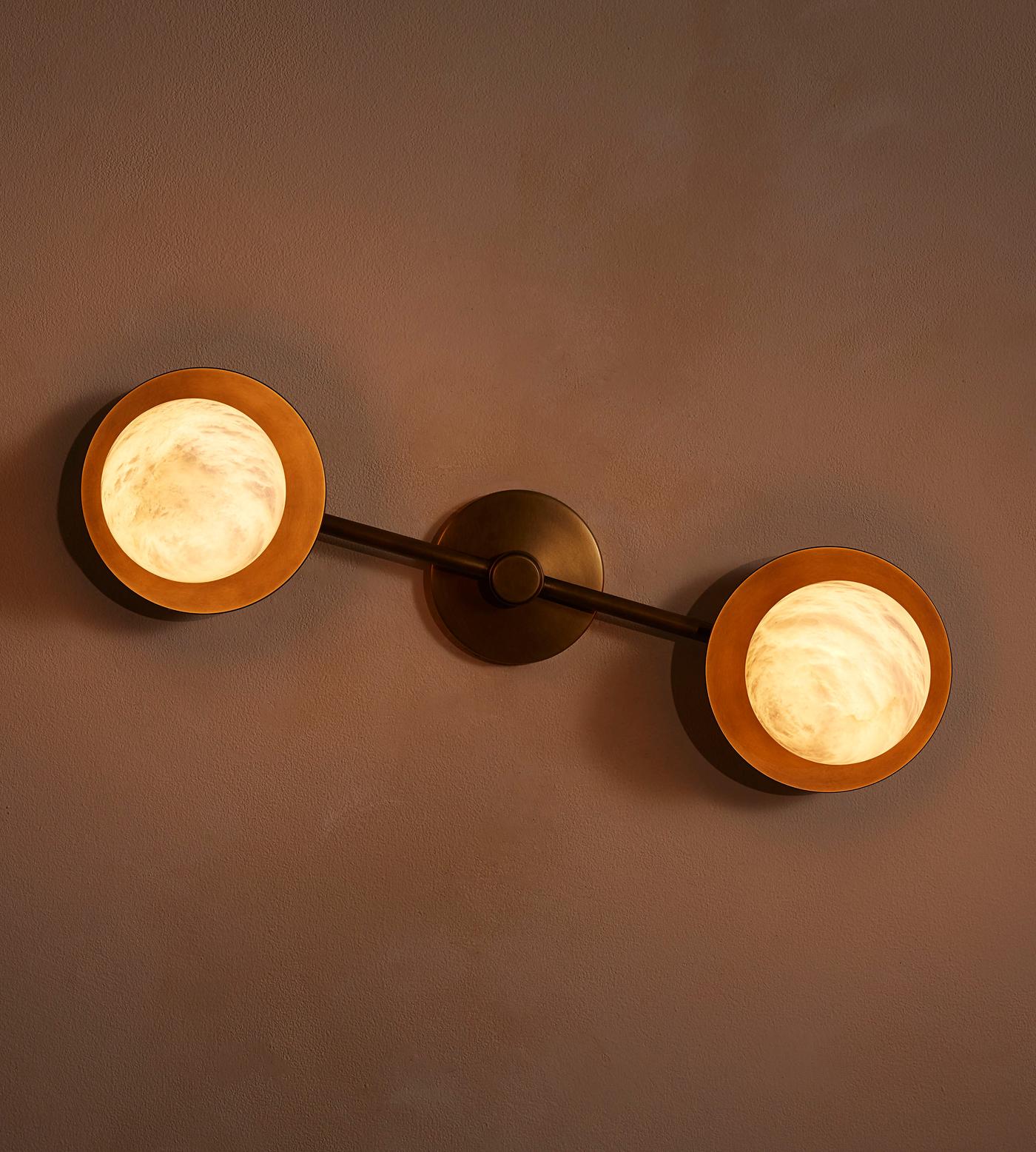 Cara Wall Light, US