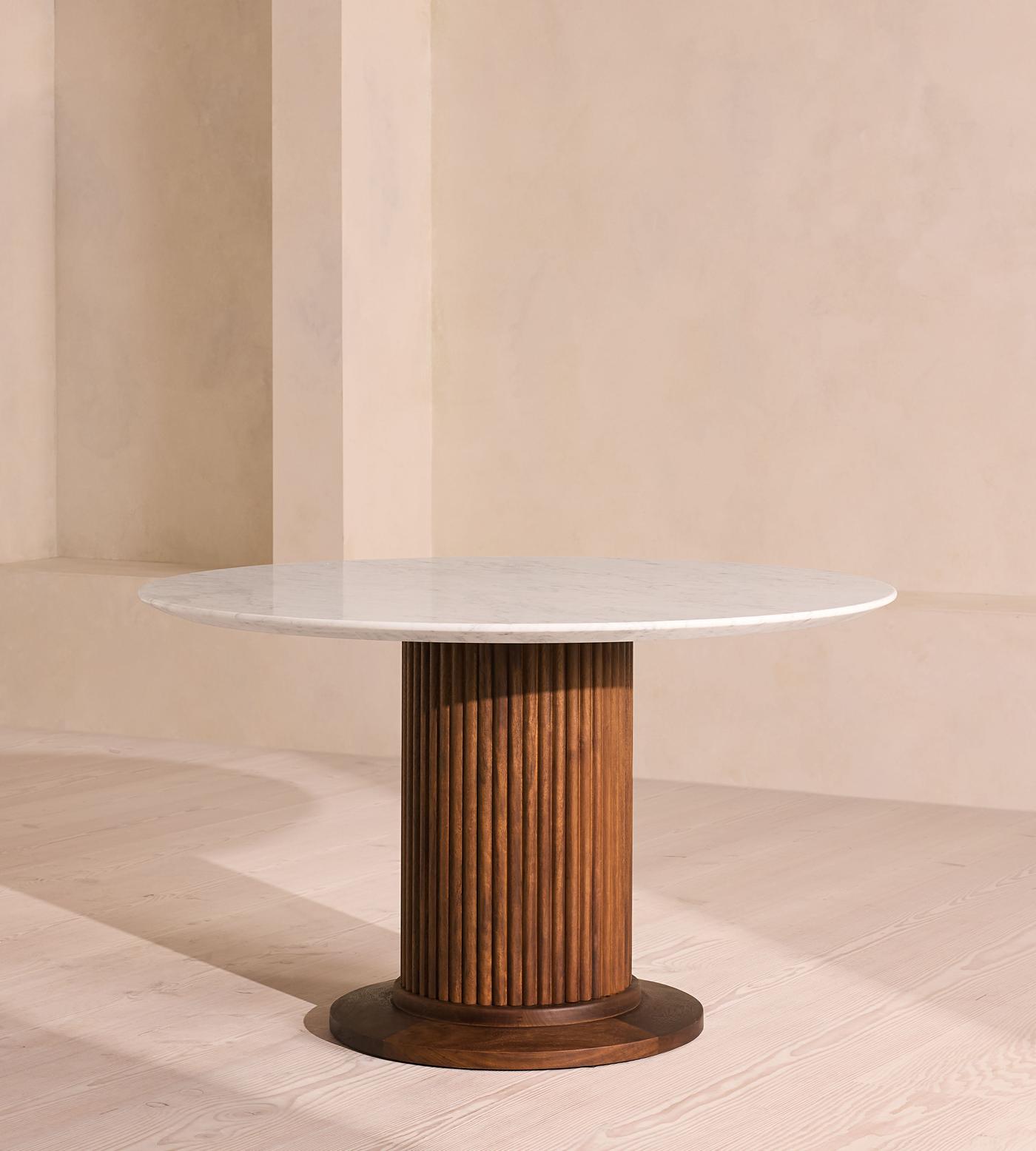 Murcell Outdoor Round Dining Table, Carrara