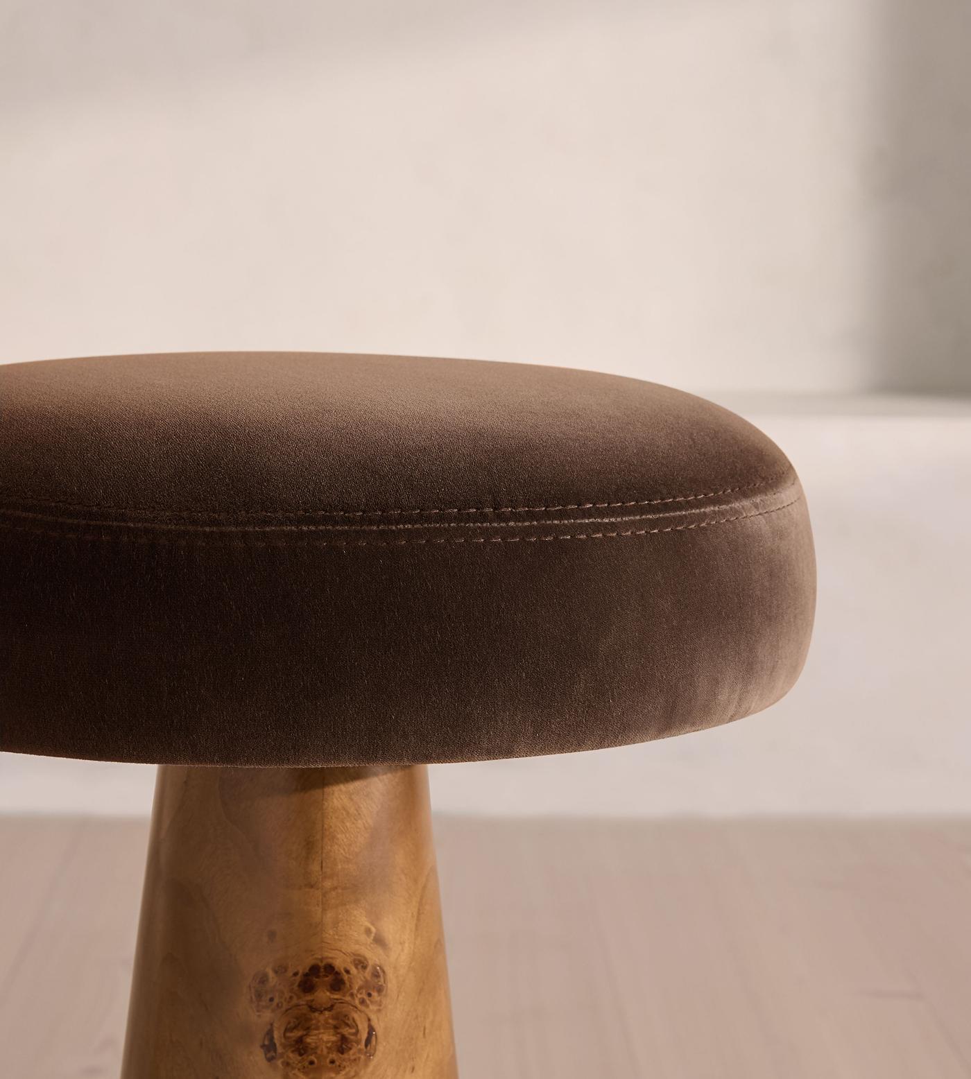 Killian Barstool, Velvet, Chocolate, US