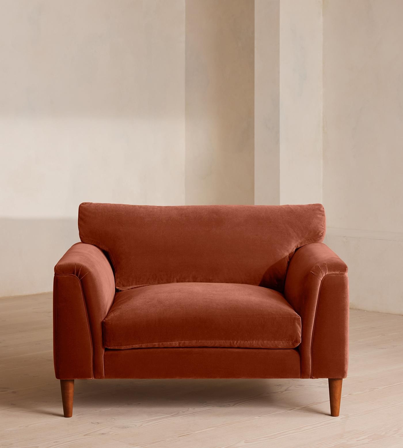 Reya Loveseat, Velvet, Rust, US
