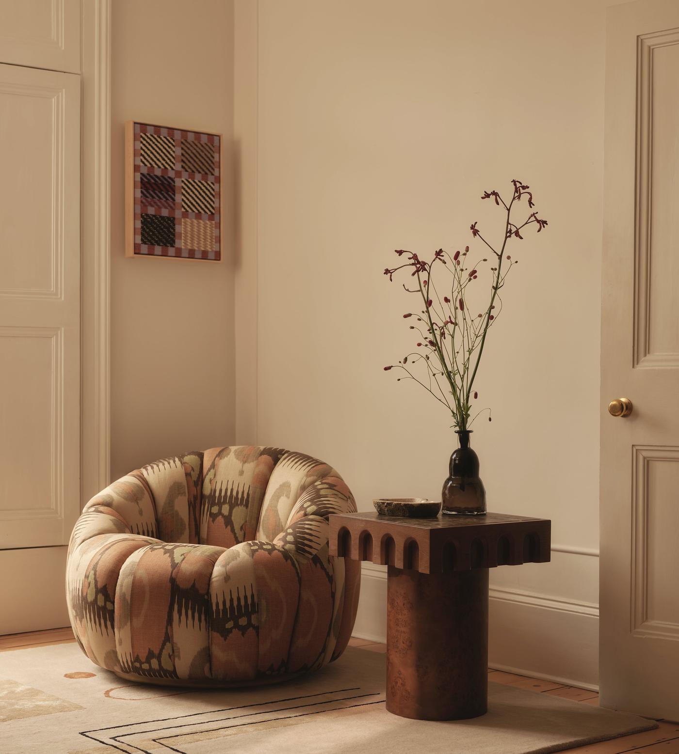 Hiro Side Table, Michelangelo Marble