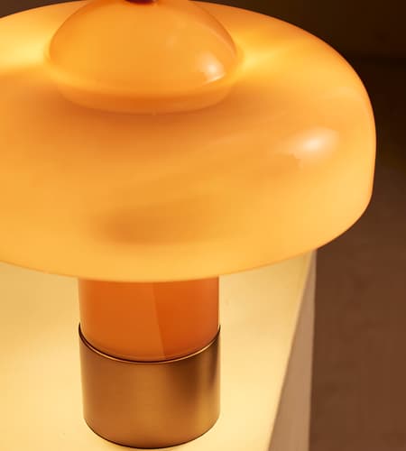 Giovanni Table Lamp, Pink