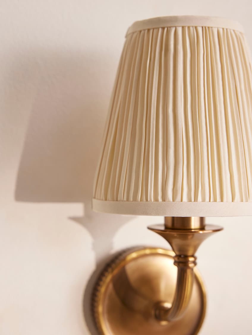 Alexander Wall Light