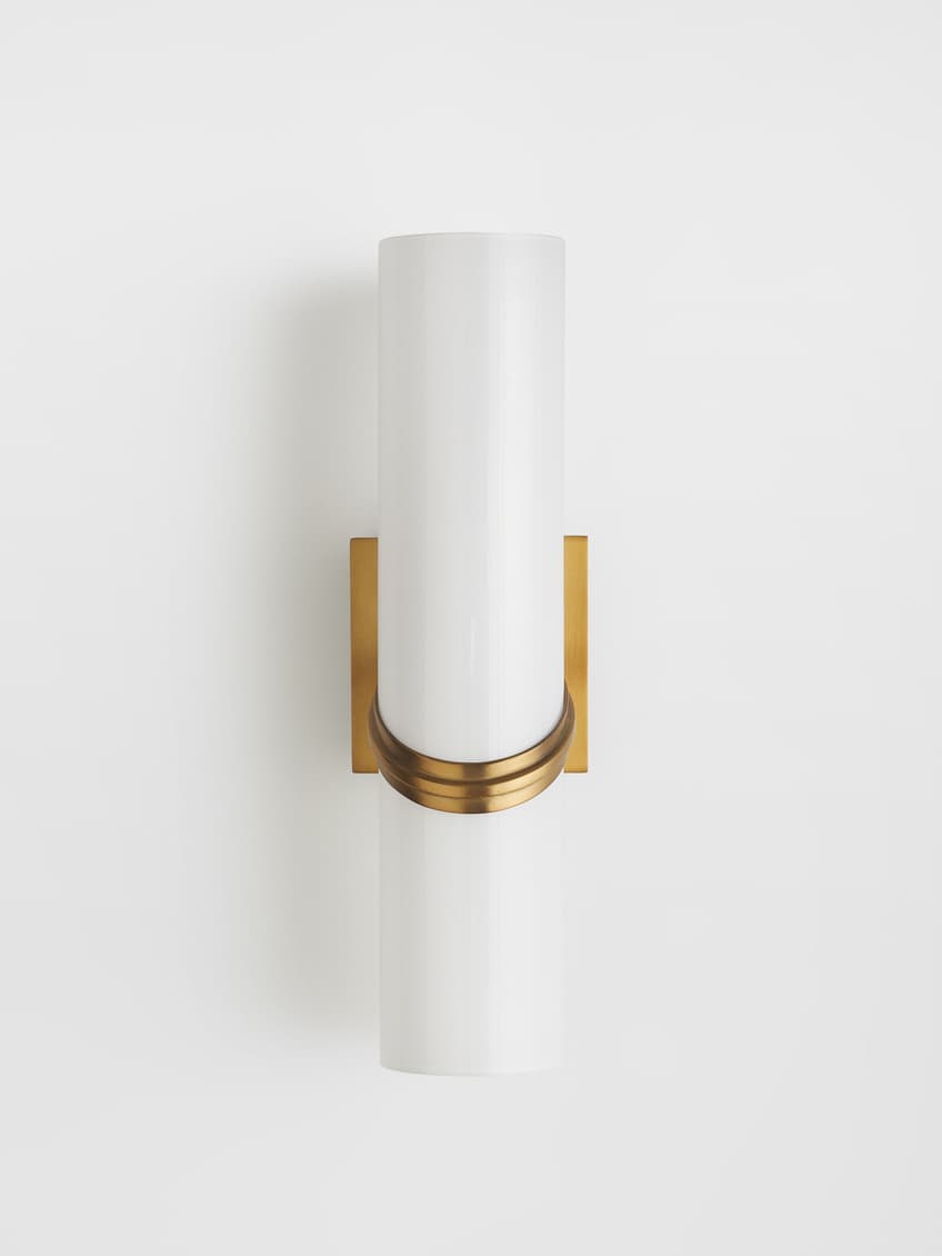 Lucia Wall Light US