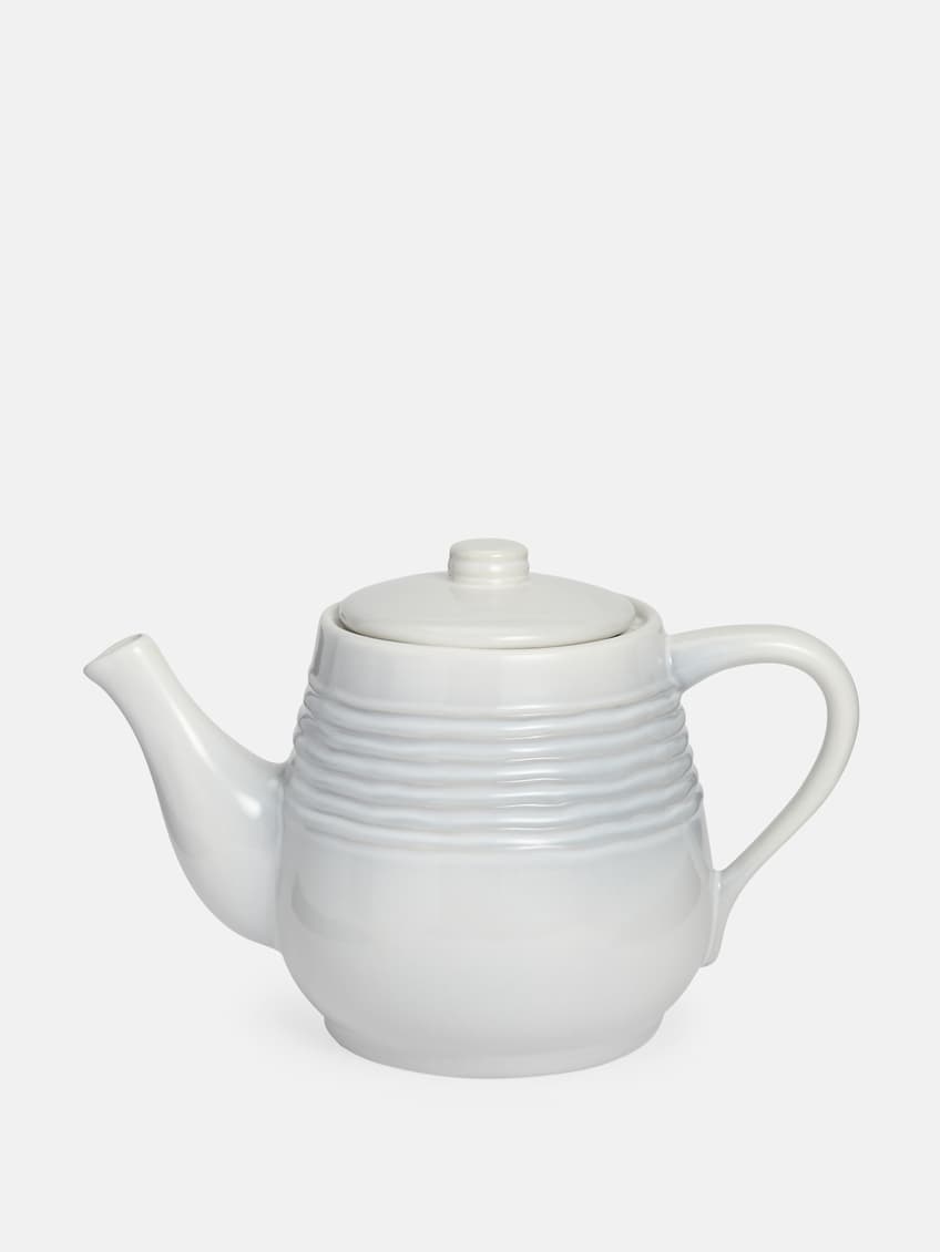 Everit Teapot, Large