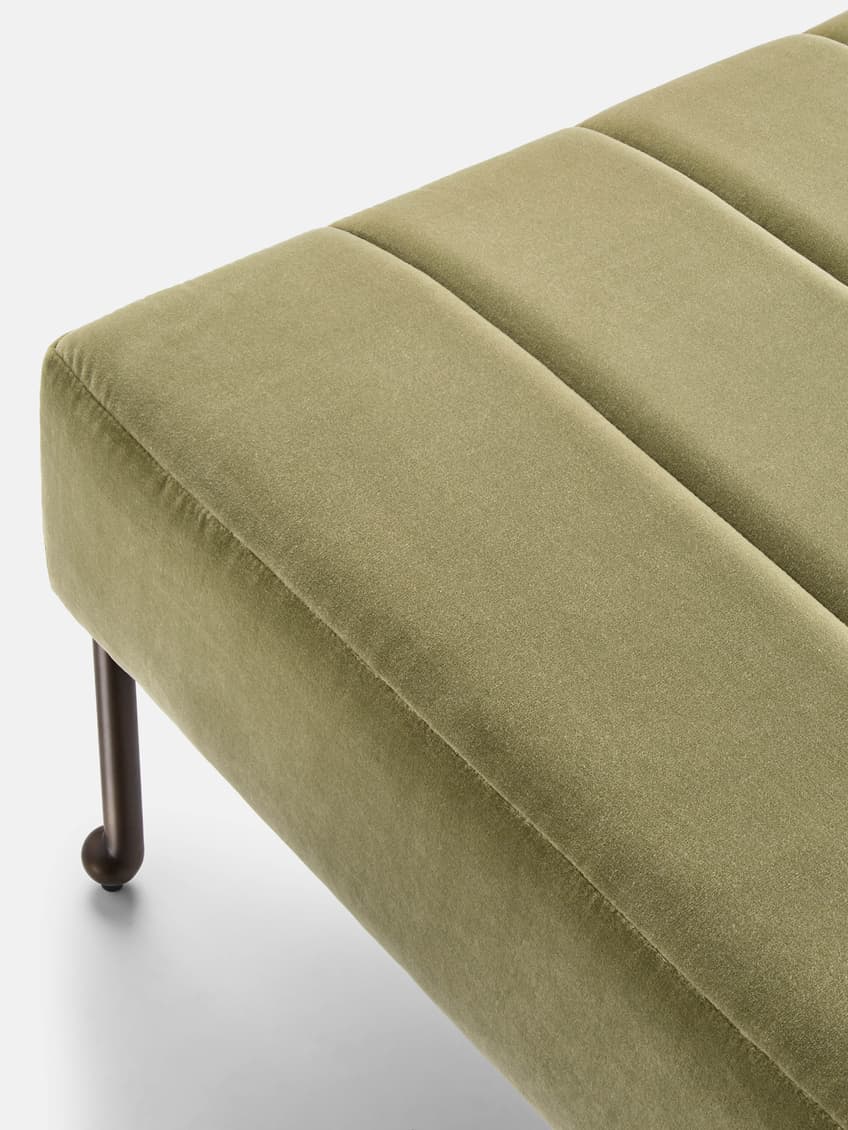 Poppy Bench, Velvet, Fern