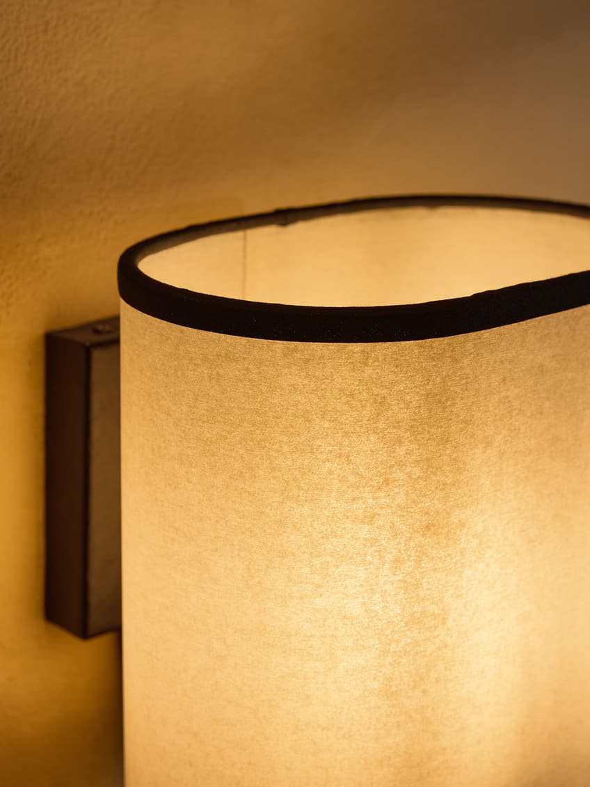 Flint Wall Light, US