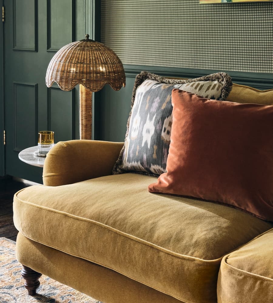 Lila Table Lamp