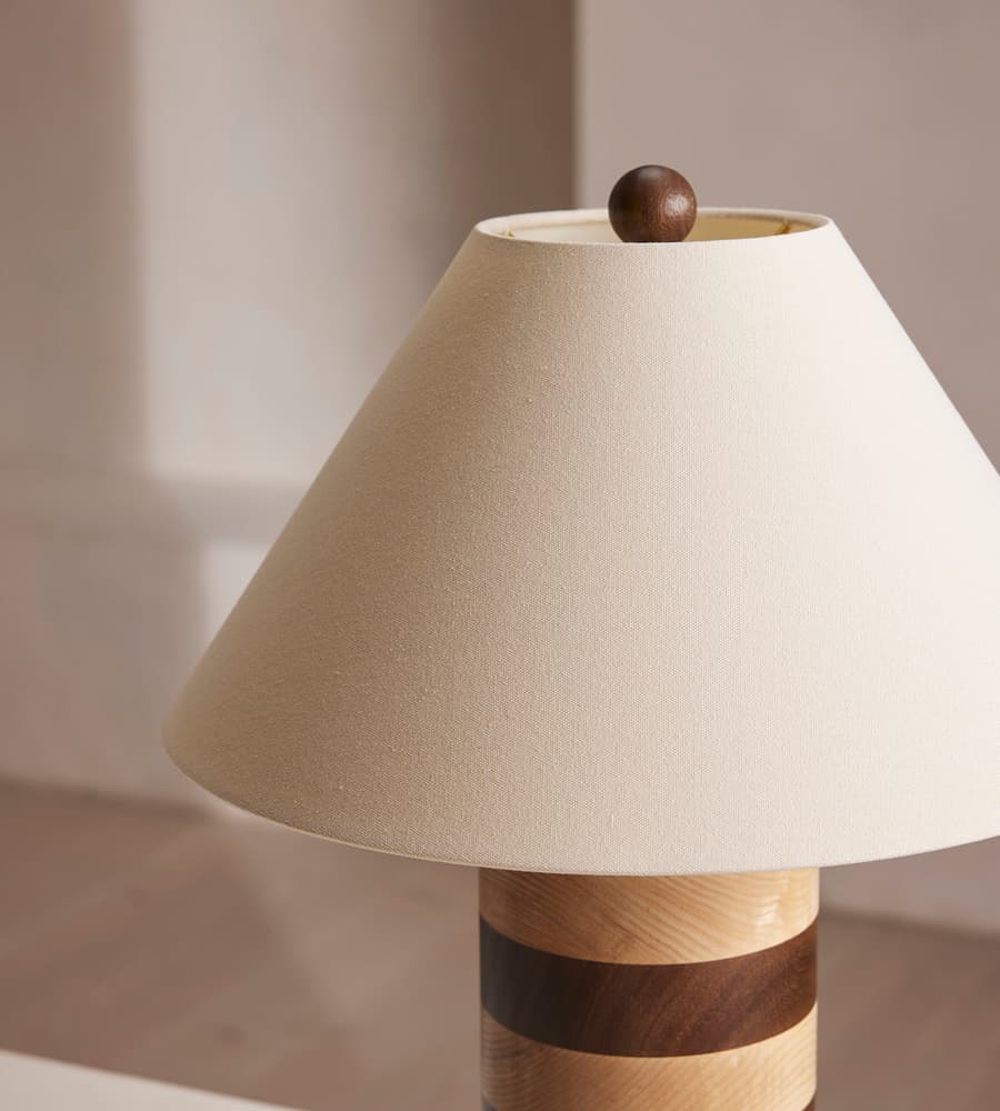 Anuel Table Lamp, US