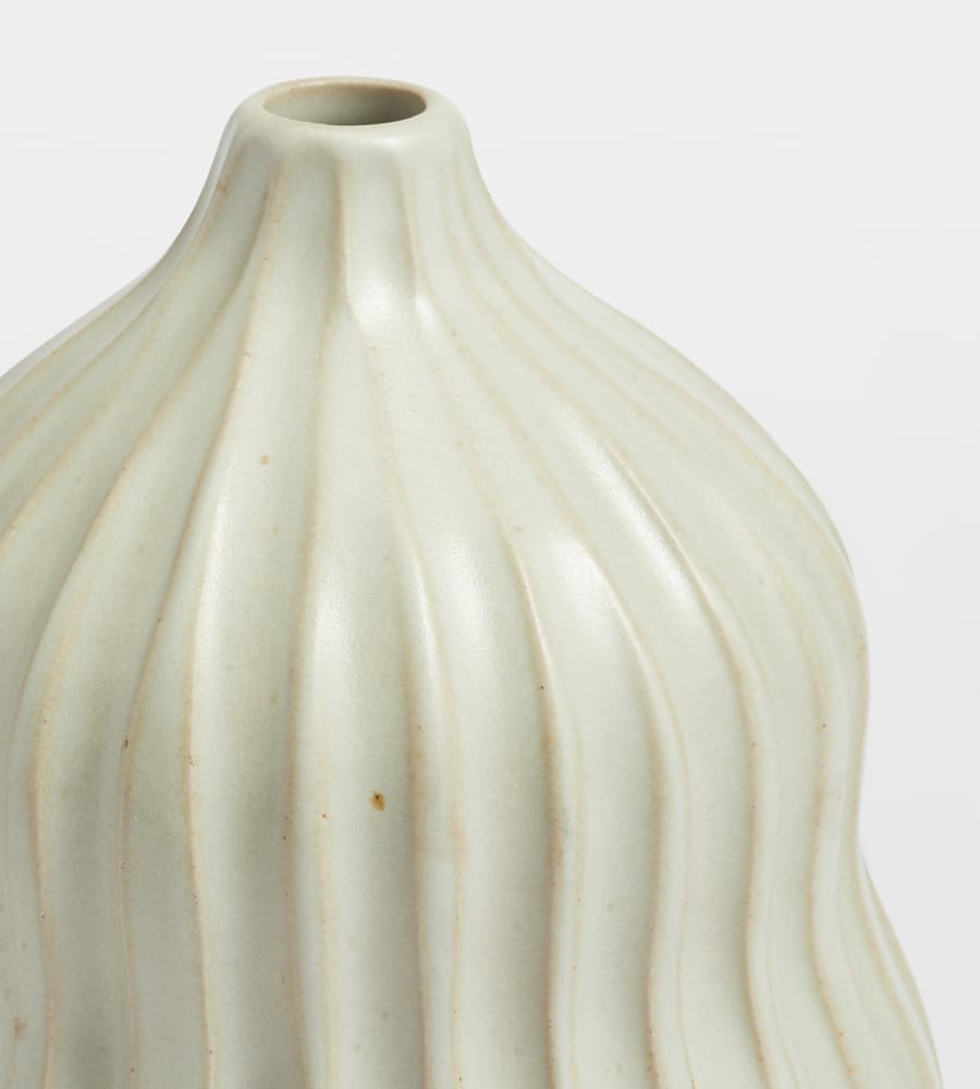 Ilias Short Ribbed Vase