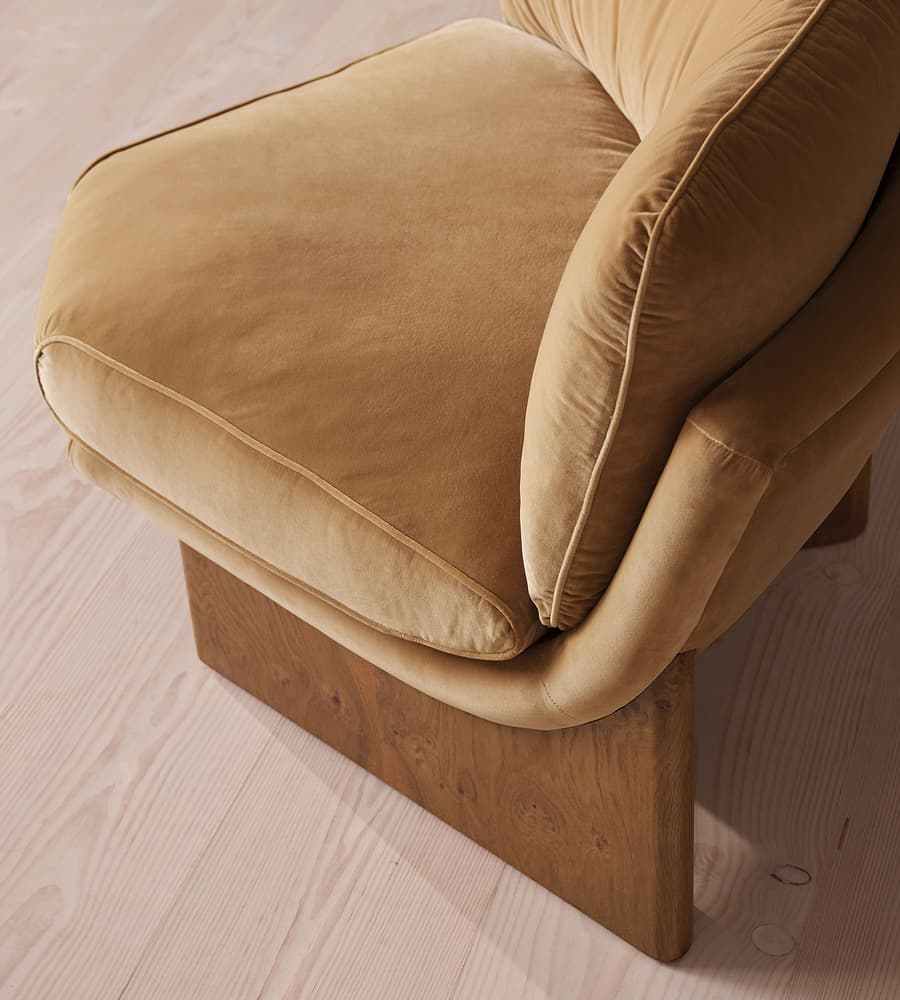 Tellis Corner Chair, Velvet, Camel, US