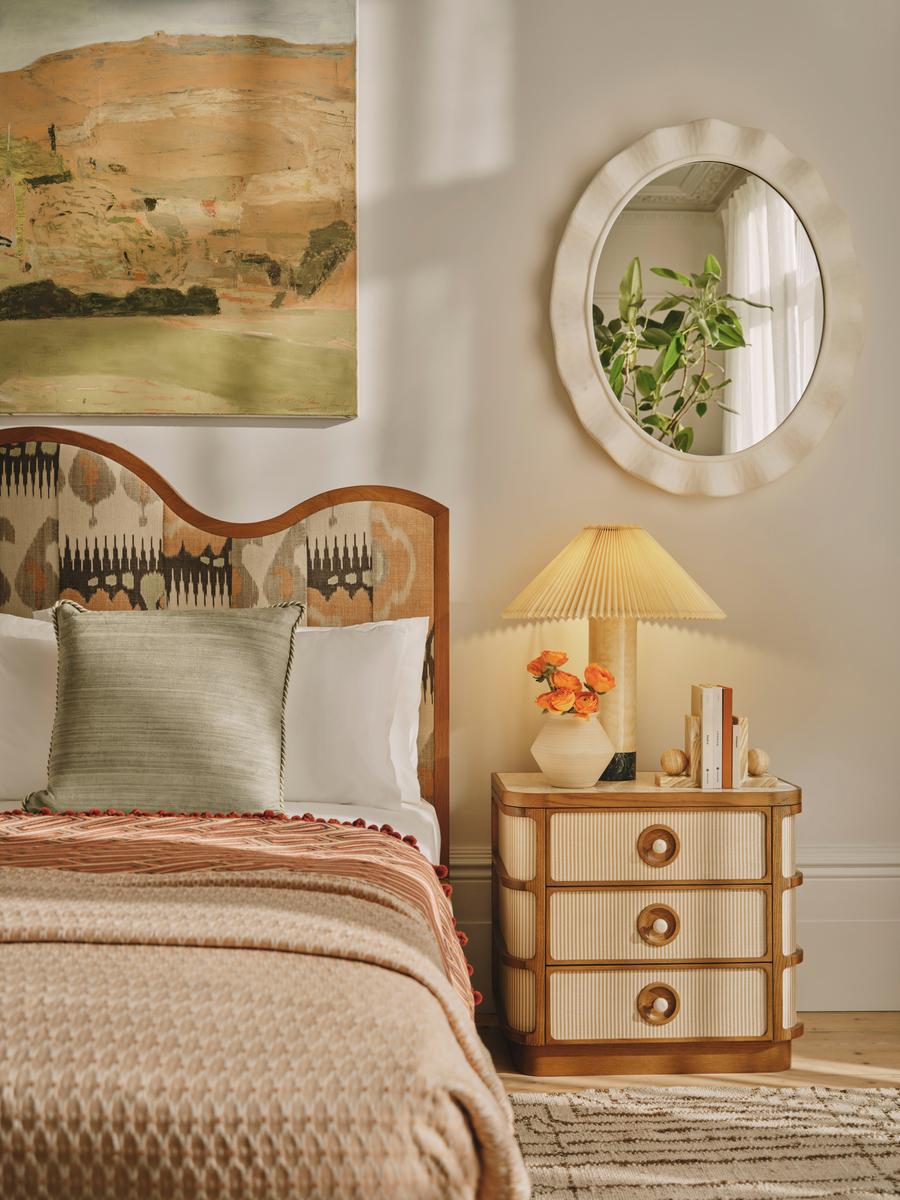 Matilda Mirror, Oak Burl