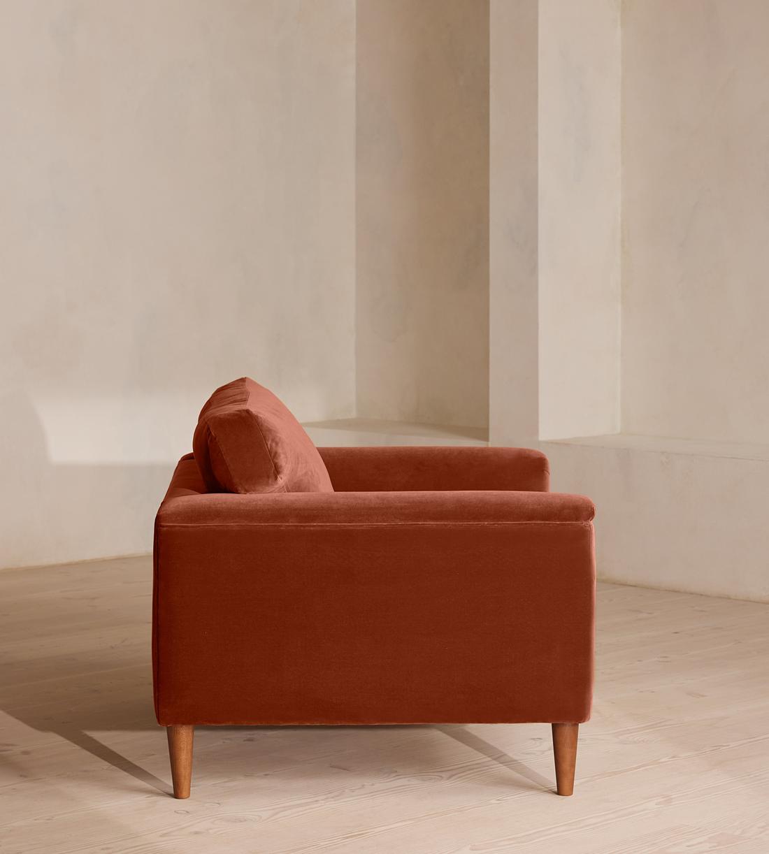 Reya Loveseat Velvet Rust US
