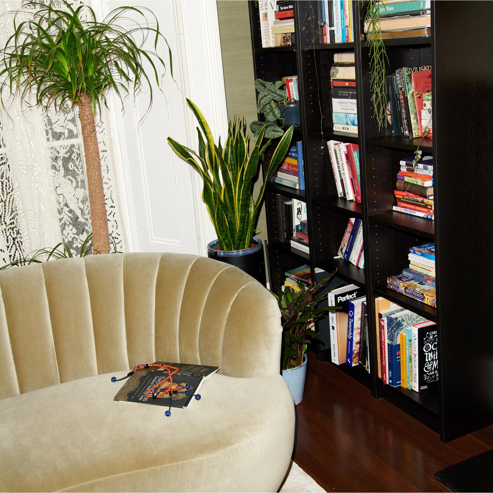 Courtney Love invites us into her London home to talk art, morning ...