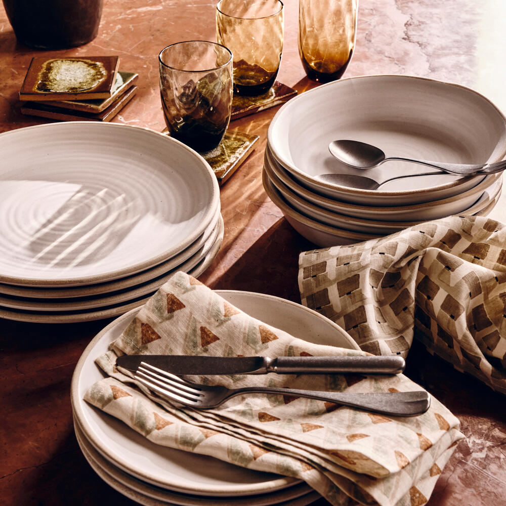 Dinnerware Sets | Tableware Sets | Soho Home