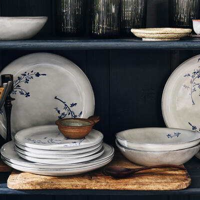 Dinnerware Sets | Tableware Sets | Soho Home