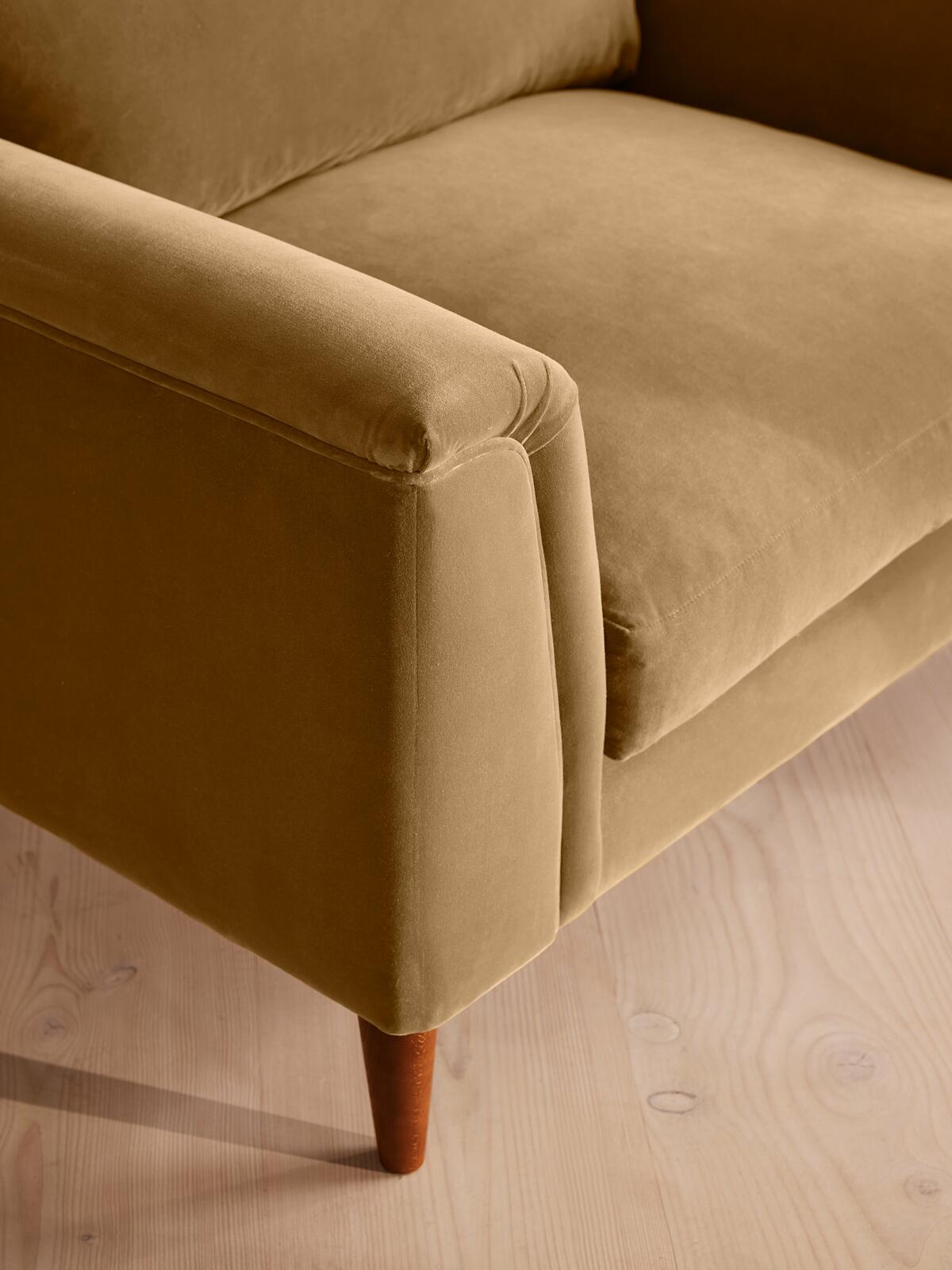 Reya Loveseat, Velvet, Camel, US - Soho Home