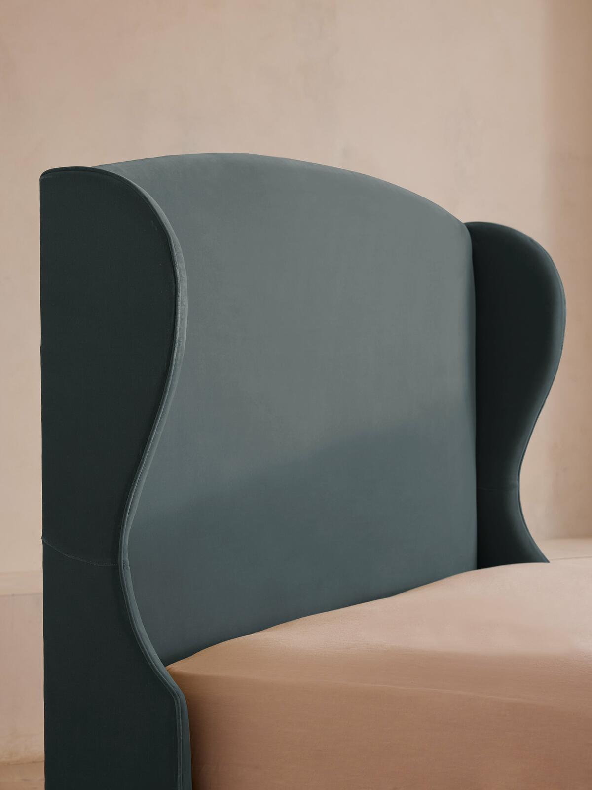 Rivas Bed, Full, Velvet, Grey Blue, US - Soho Home