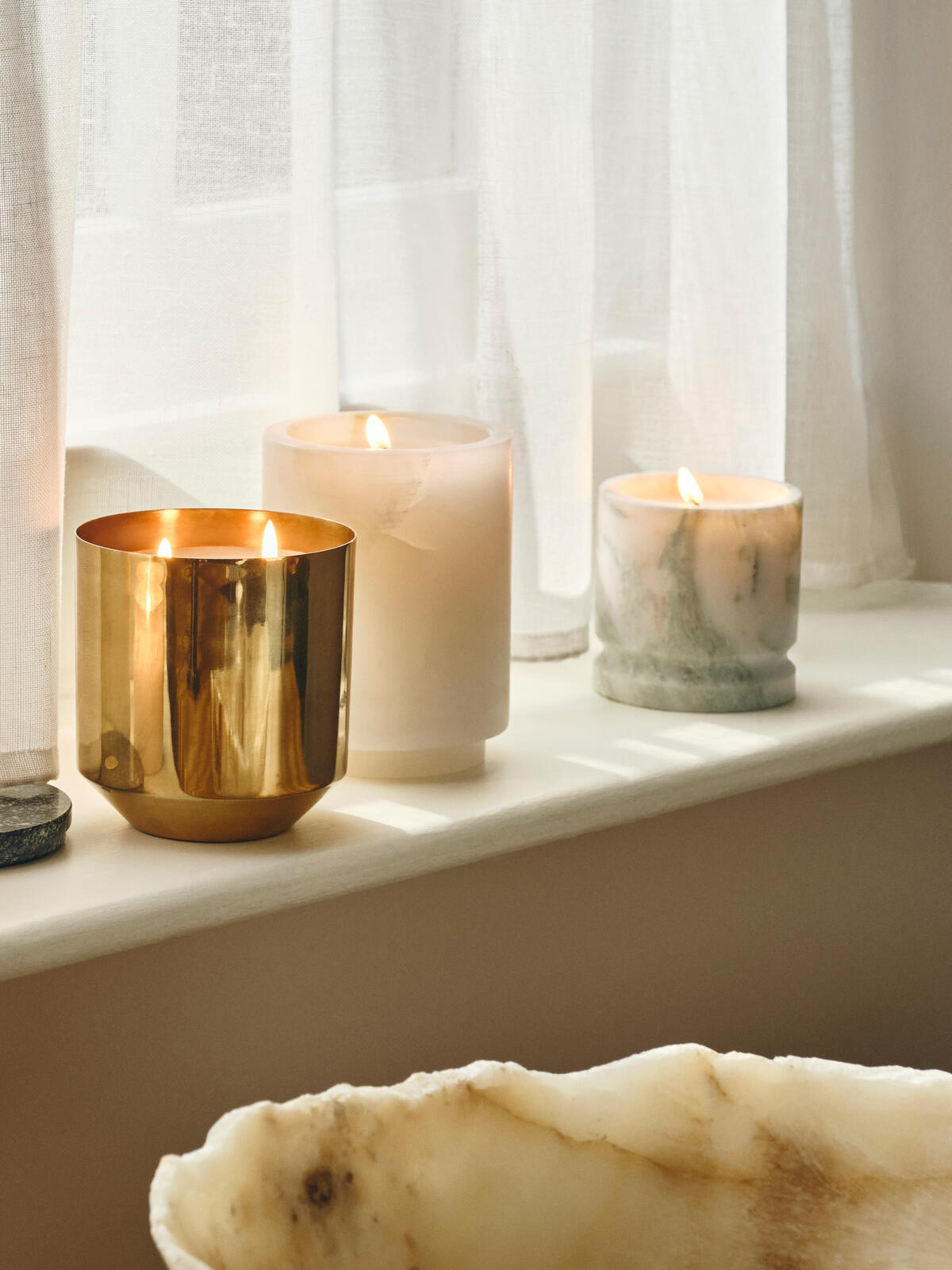 Verona Pomelo Candle, Jade Marble Large 330g - Soho Home