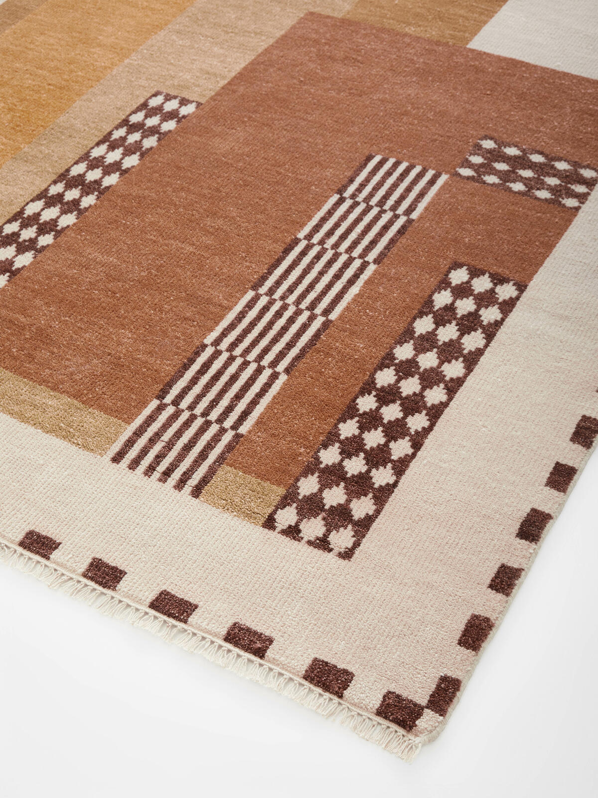 Pont Rug Multi, 270 x 360cm - Soho Home