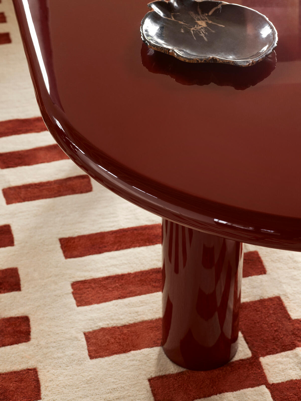 Geona Dining Table, High Gloss Lacquer, Bordeaux - Soho Home