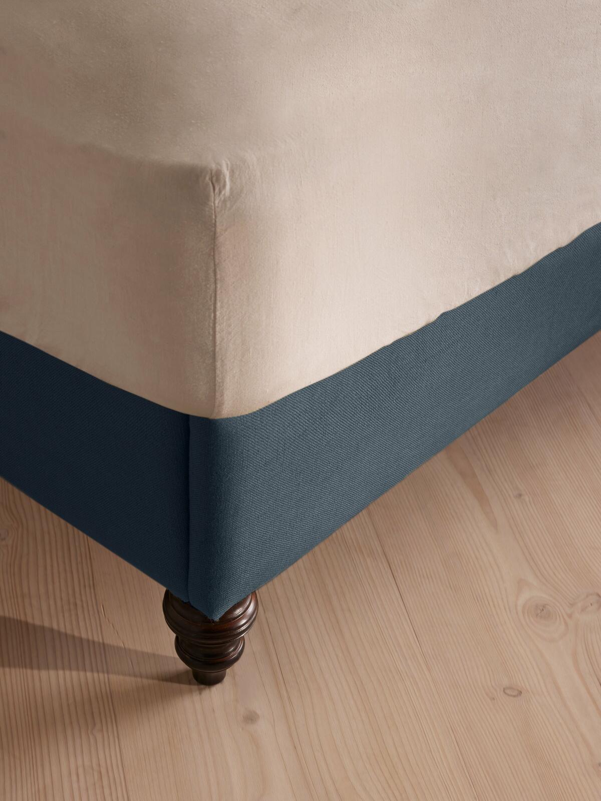 Rivas Bed, King, Linen, Prussian Blue - Soho Home