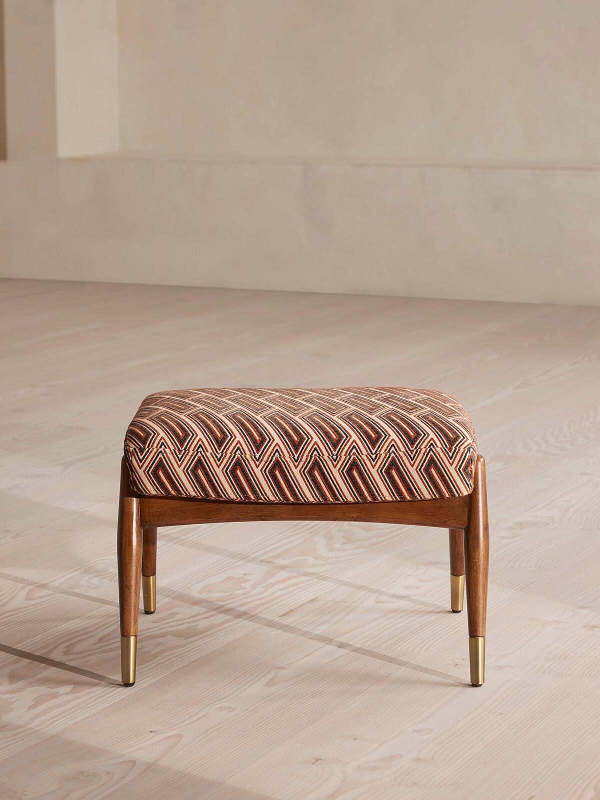 Theodore Footstool, Vende Jacquard - Soho Home