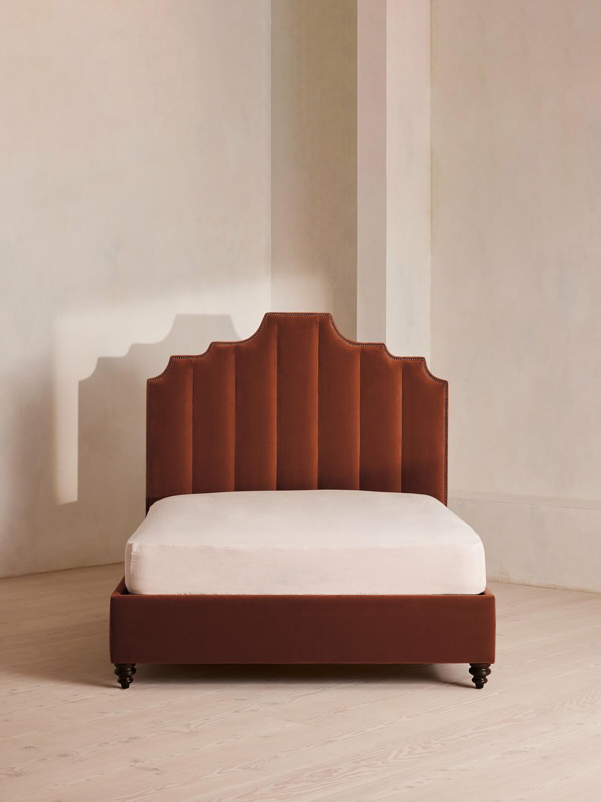 Gerrard Bed, Queen, Velvet, Rust, US - Soho Home