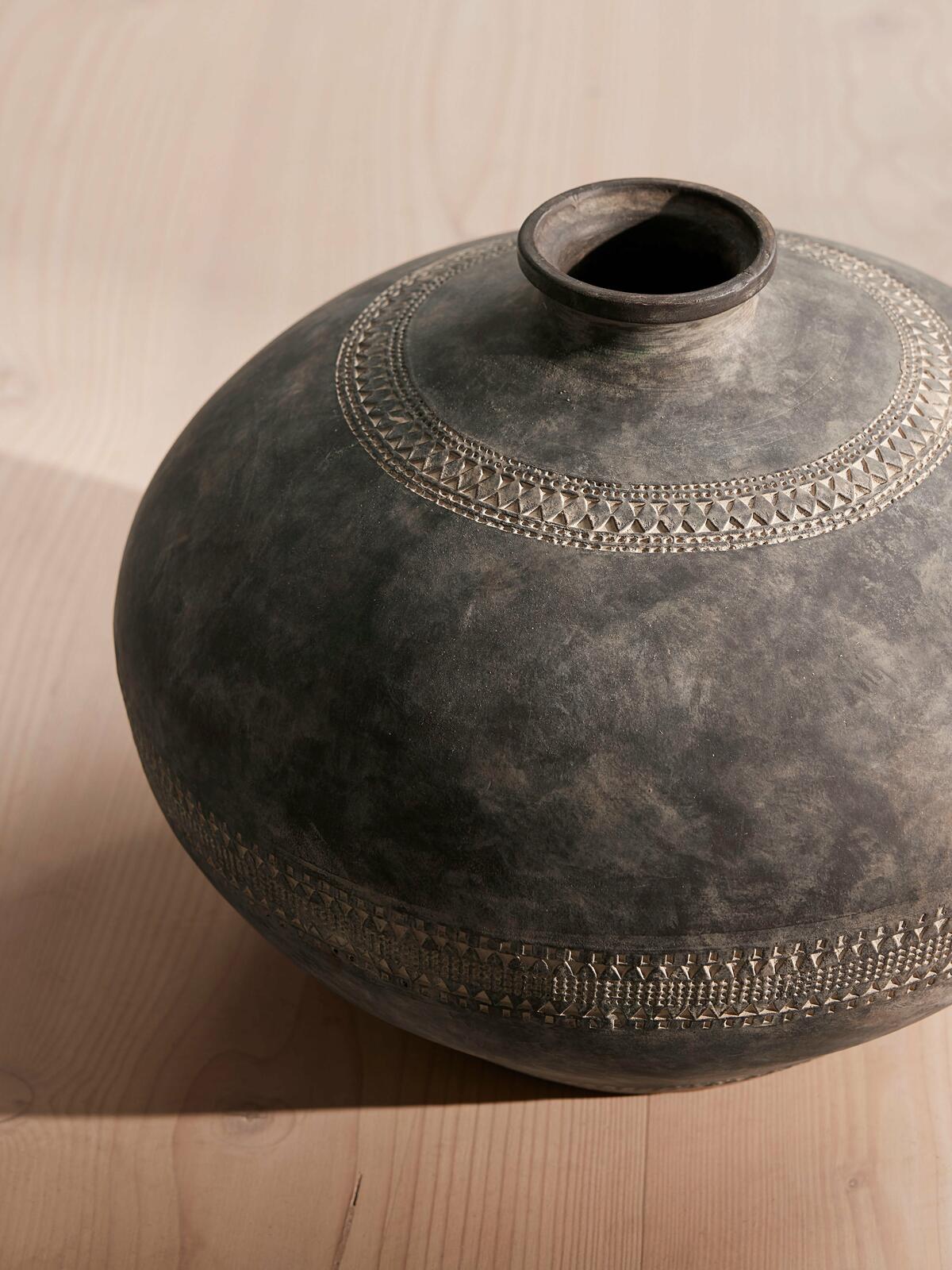 Kos Floor Vase, Wide - Soho Home