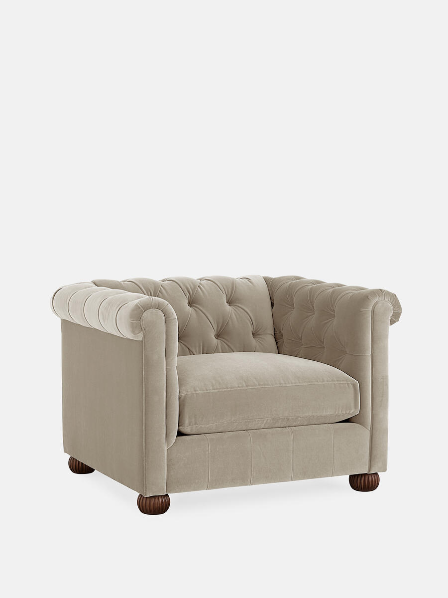 Cream Fabric Chesterfield Style Sofa | Baci Living Room