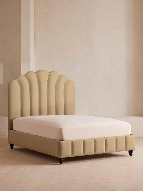 Manette Bed, Full, Linen, Wheat, US - Soho Home