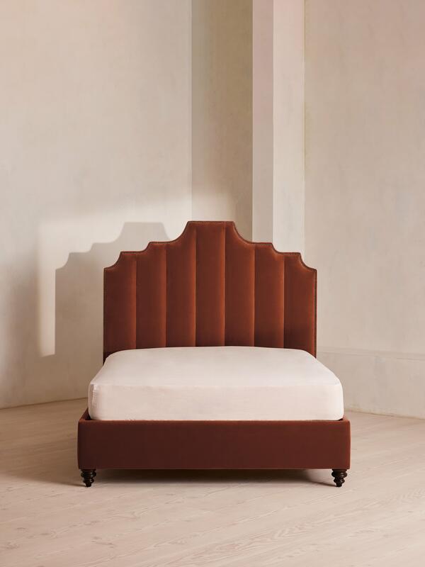 Gerrard Bed, Queen, Velvet, Rust, US - Soho Home