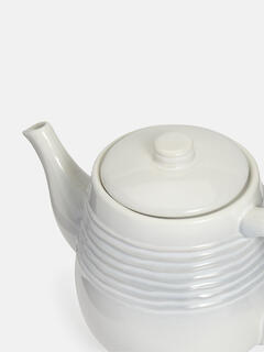Everit Teapot
