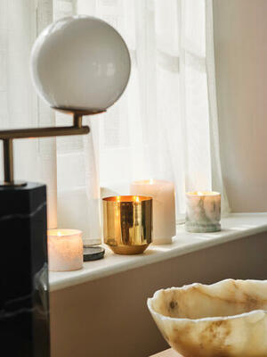 Verona Fig Verde Candle, Onyx Marble Small 135g - Soho Home