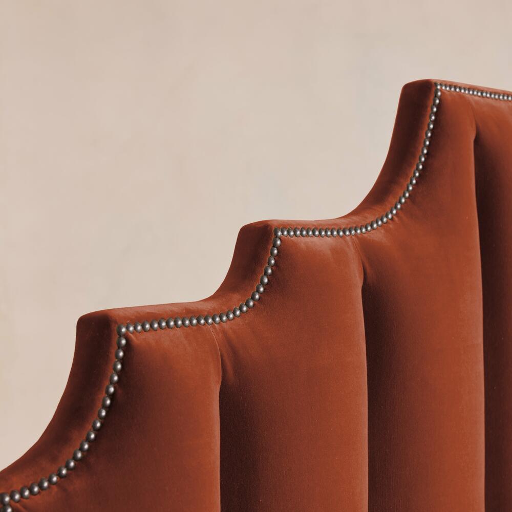 Gerrard Bed, Queen, Velvet, Rust, US - Soho Home